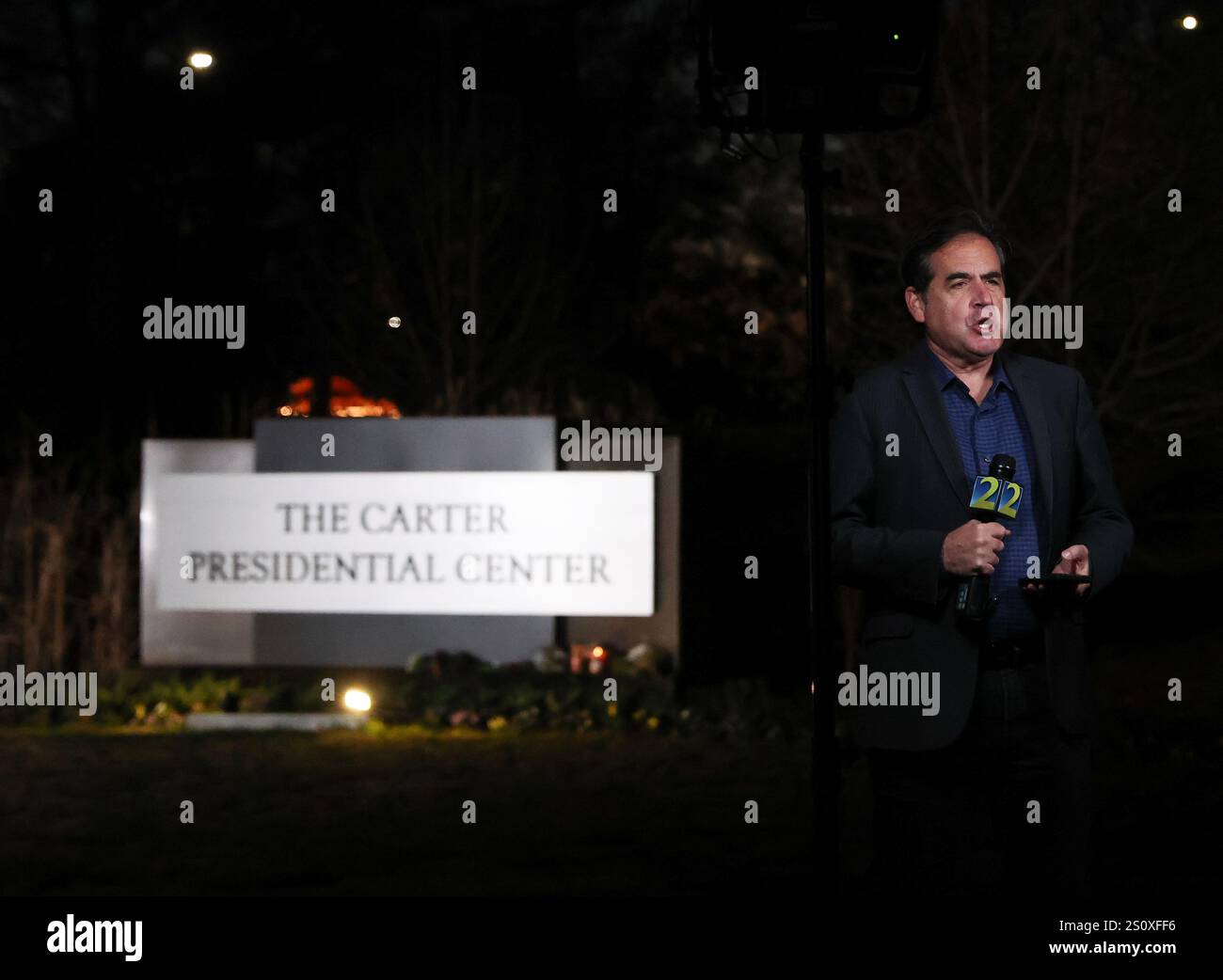 New York, United States. 29th Dec, 2024. Local TV reporter Brian Mims ...