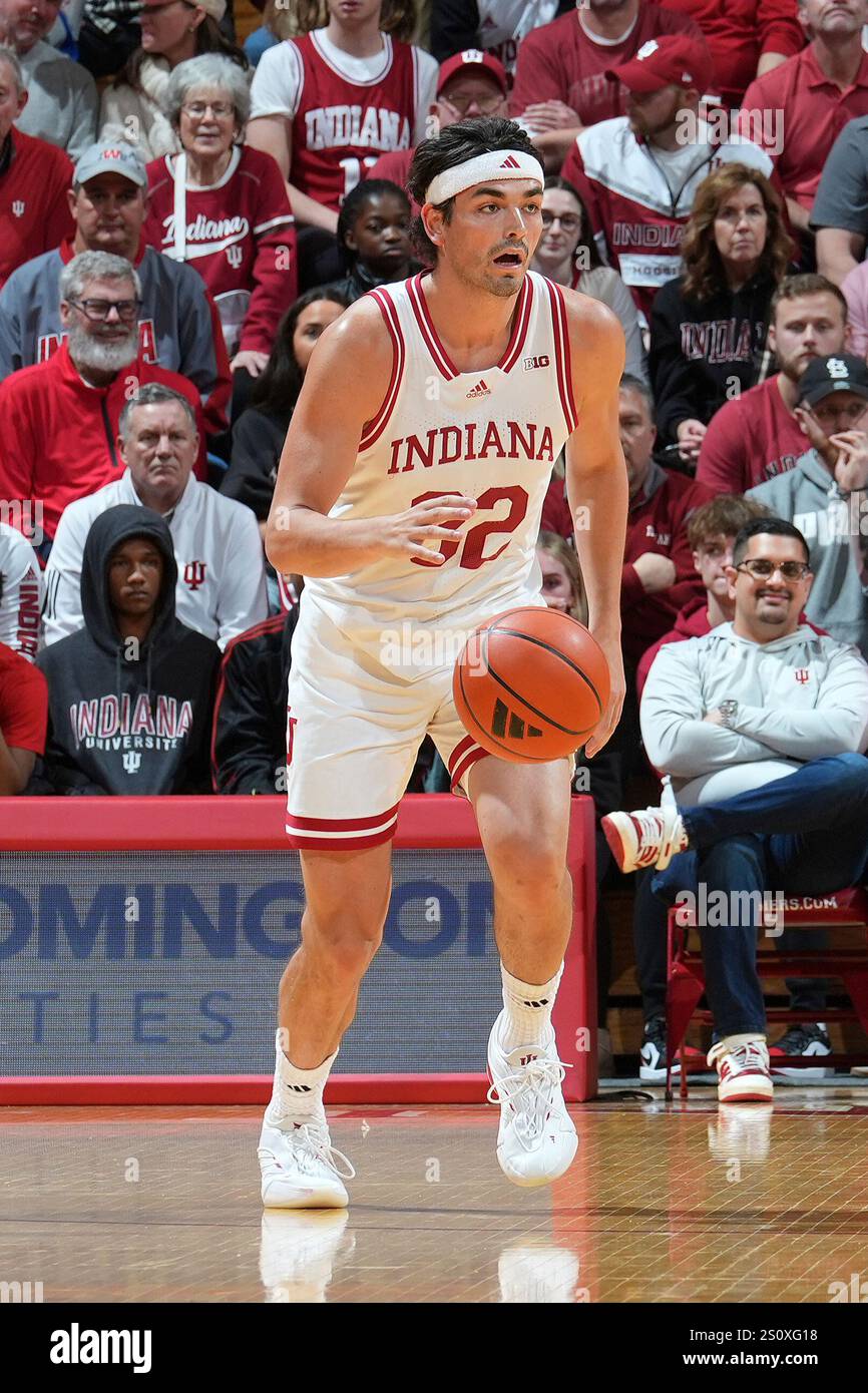 BLOOMINGTON, IN - DECEMBER 29: Indiana Hoosiers guard Trey Galloway (32 ...