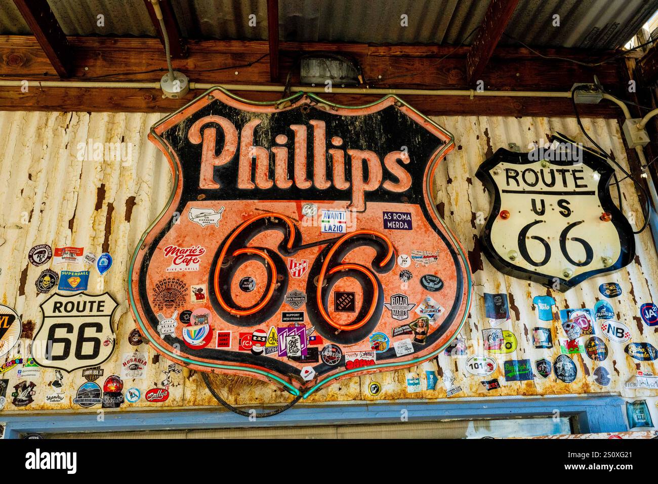 Hackberry, USA. 20th Aug, 2024. Hackberry General Store on Route 66 at ...