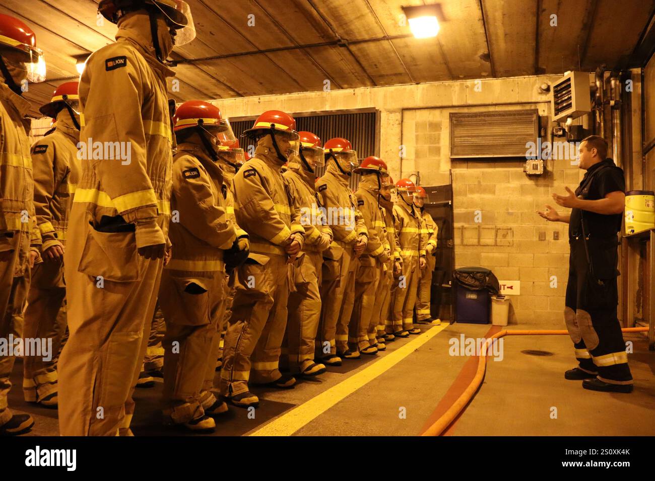 Students in Officer Candidate School, Class 06-23, at Officer Training ...
