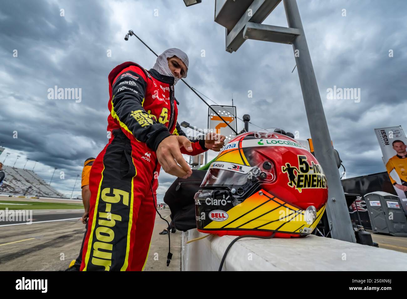 PIETRO FITTIPALDI (30) (USA) of Miami, Florida prepares to qualify for ...