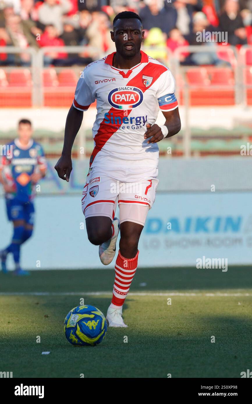 Davis Mensah of Mantova FC seen in action during the Italian Serie B ...