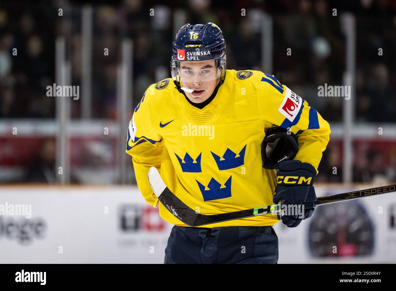 Felix Unger Sörum of, Sweden. , . during the 2025 IIHF World Junior ...