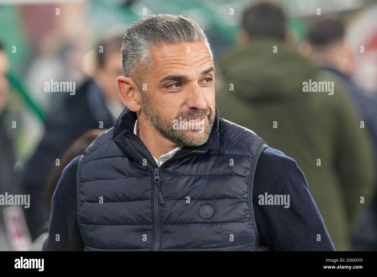 Lisbon, Portugal. 29th Dec, 2024. Rui Borges, Sporting's Coach, in ...