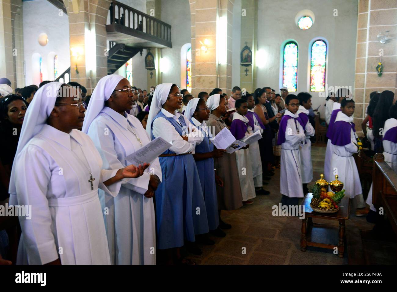 Prayers at the FJKM Avaratr'Andohalo church ( Jesuits ) in Antananarivo ...