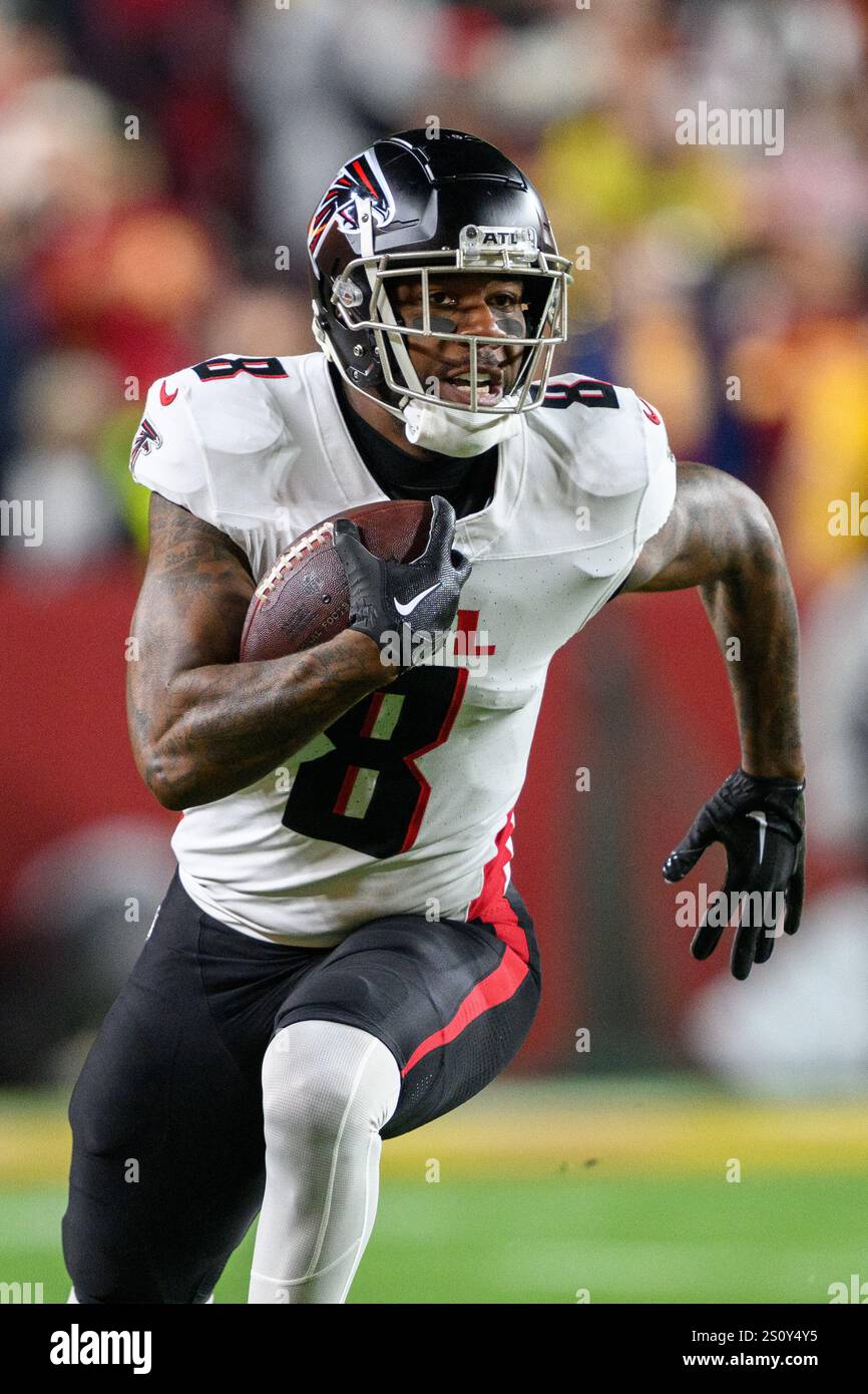 December 29th 2024: Atlanta Falcons tight end Kyle Pitts (8) makes a ...