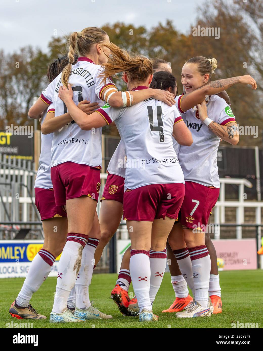 London City Lionesses against West Ham Utd Women in the Subway League ...