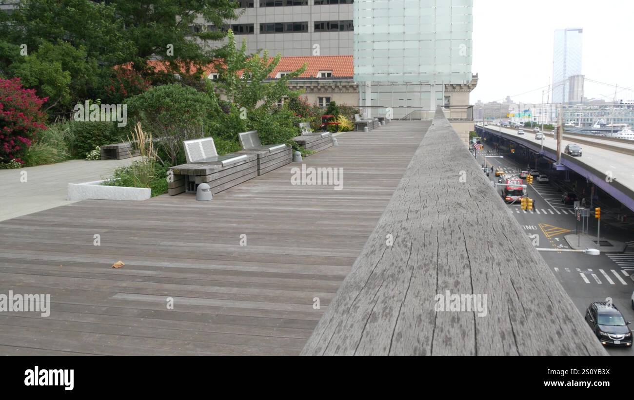 New York City waterfront park, Financial district, Manhattan Downtown ...