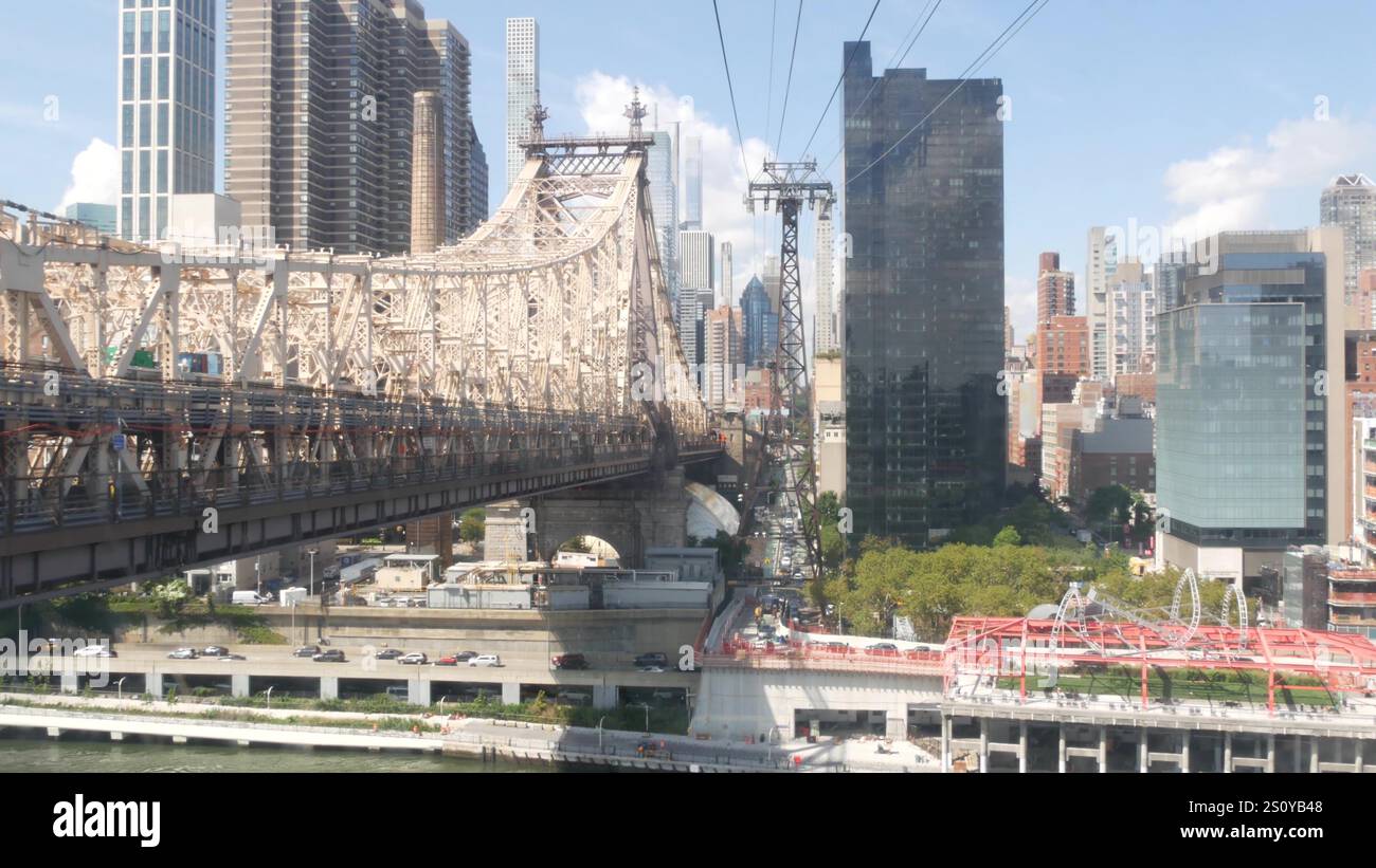 New York City Roosevelt Island tramway to Manhattan Midtown streets ...