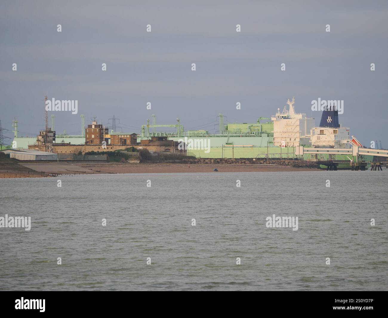Sheerness, Kent, UK. 30th Dec, 2024. Gas ship BW Lilac arriving from ...