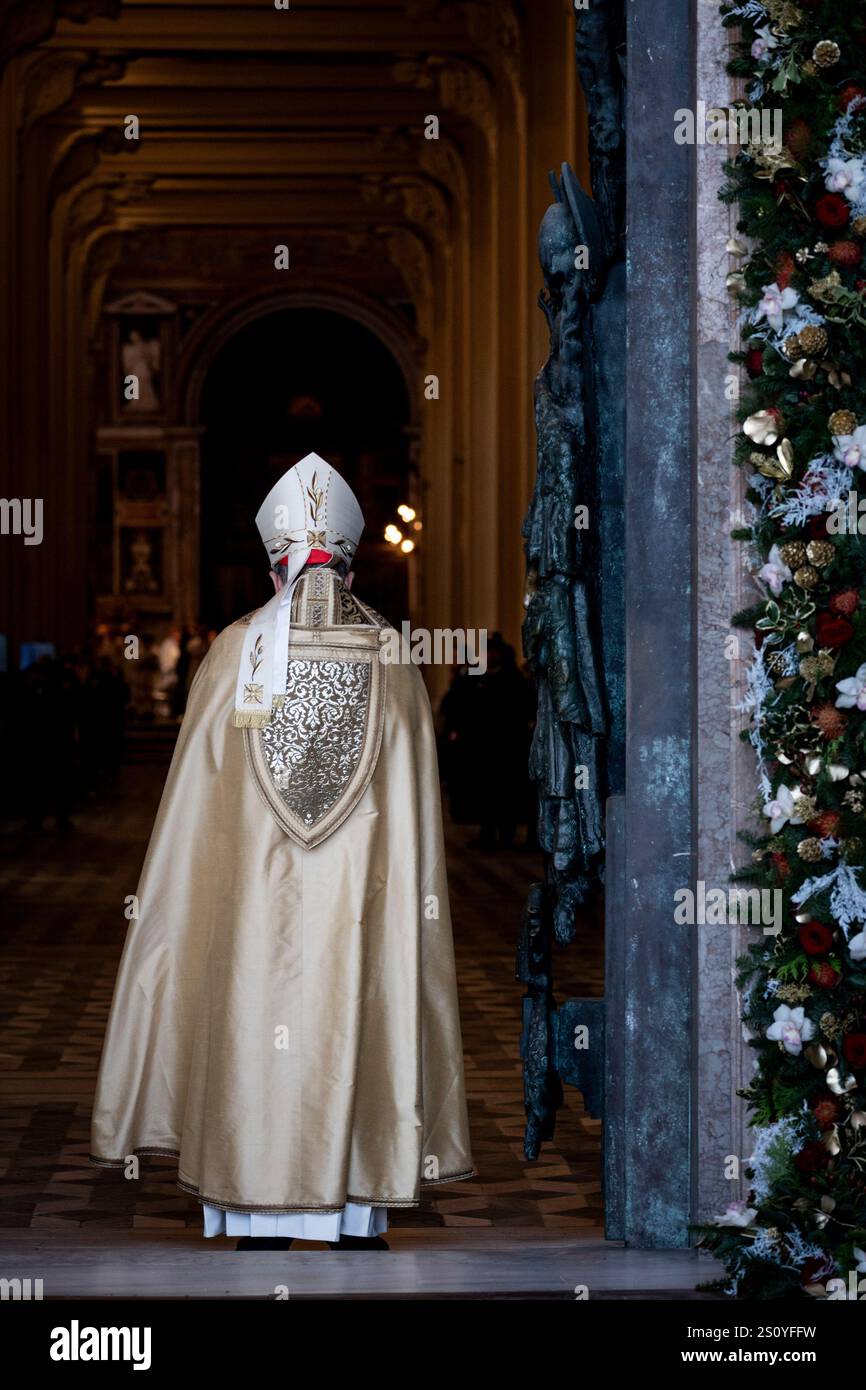 Cardinal bartolomeo reina hi-res stock photography and images - Alamy