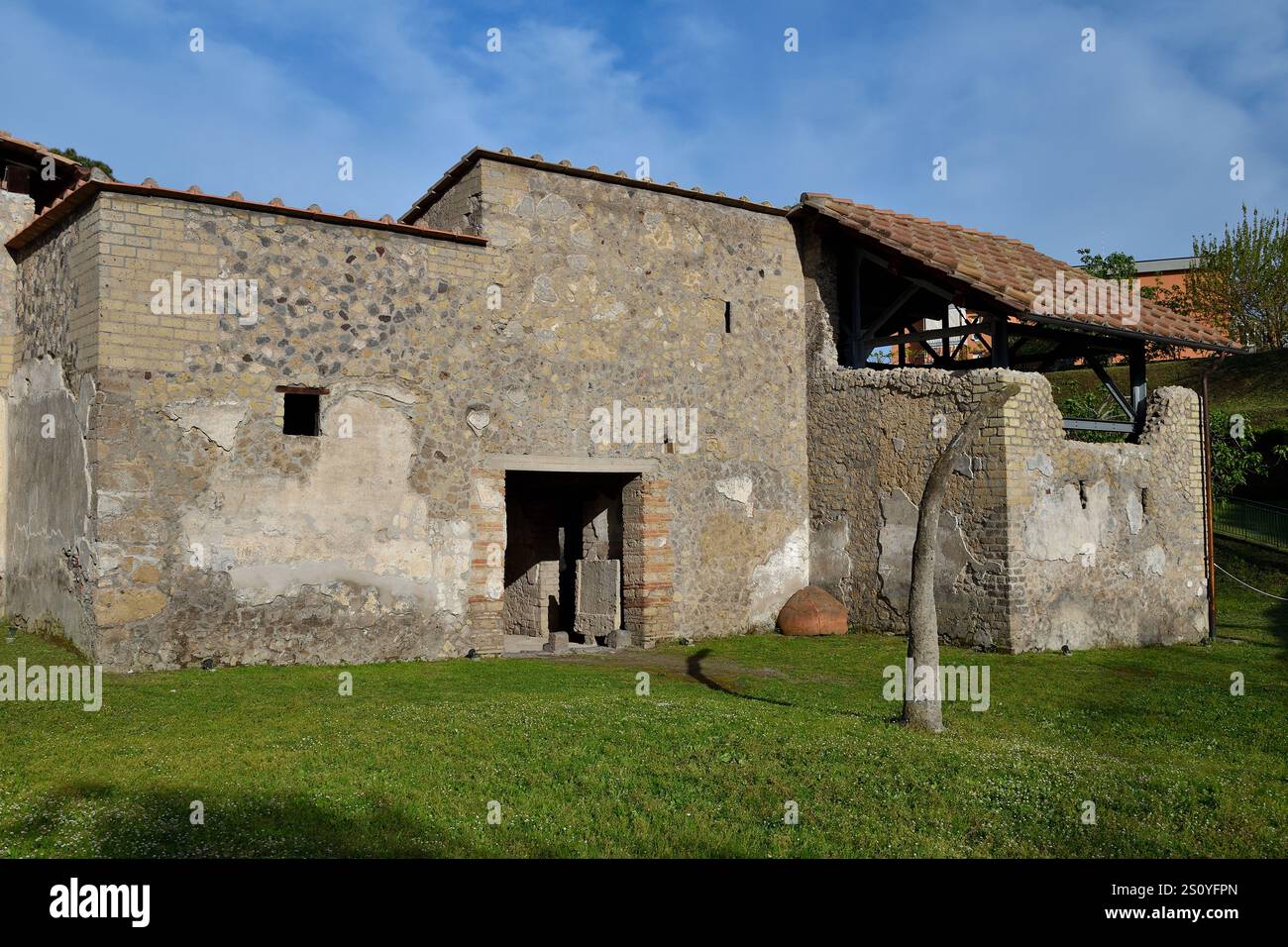 Villa Regina and Museum in Boscoreale Stock Photo - Alamy
