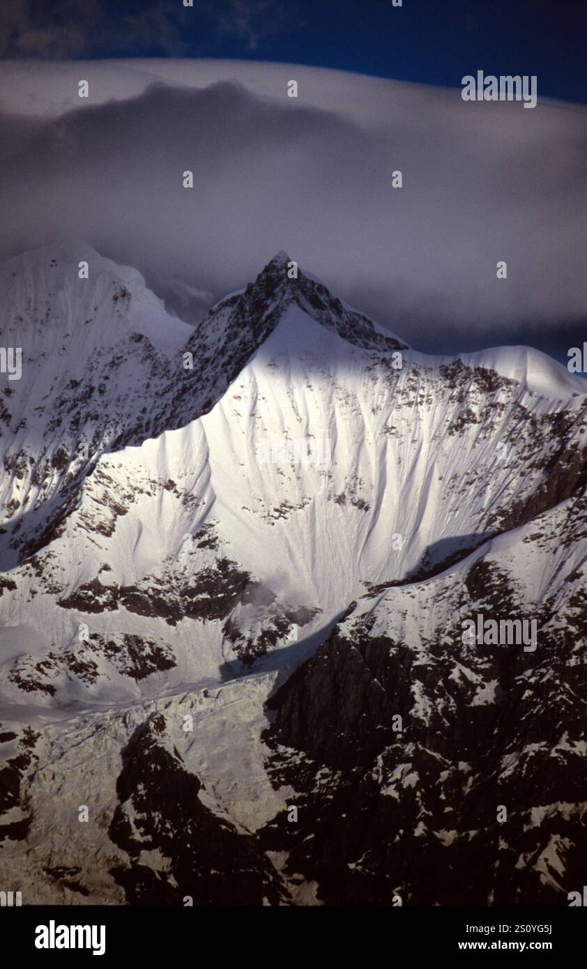 The beautiful meili mountain range on the border of Yunnan, Tibet and ...