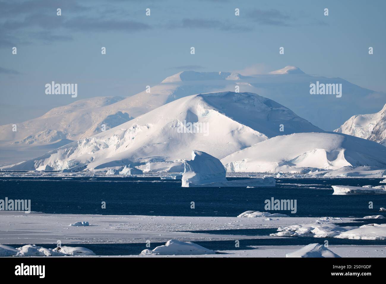 Antarctica view. Seascape and landscape of Antarctica. Glaciers and ...