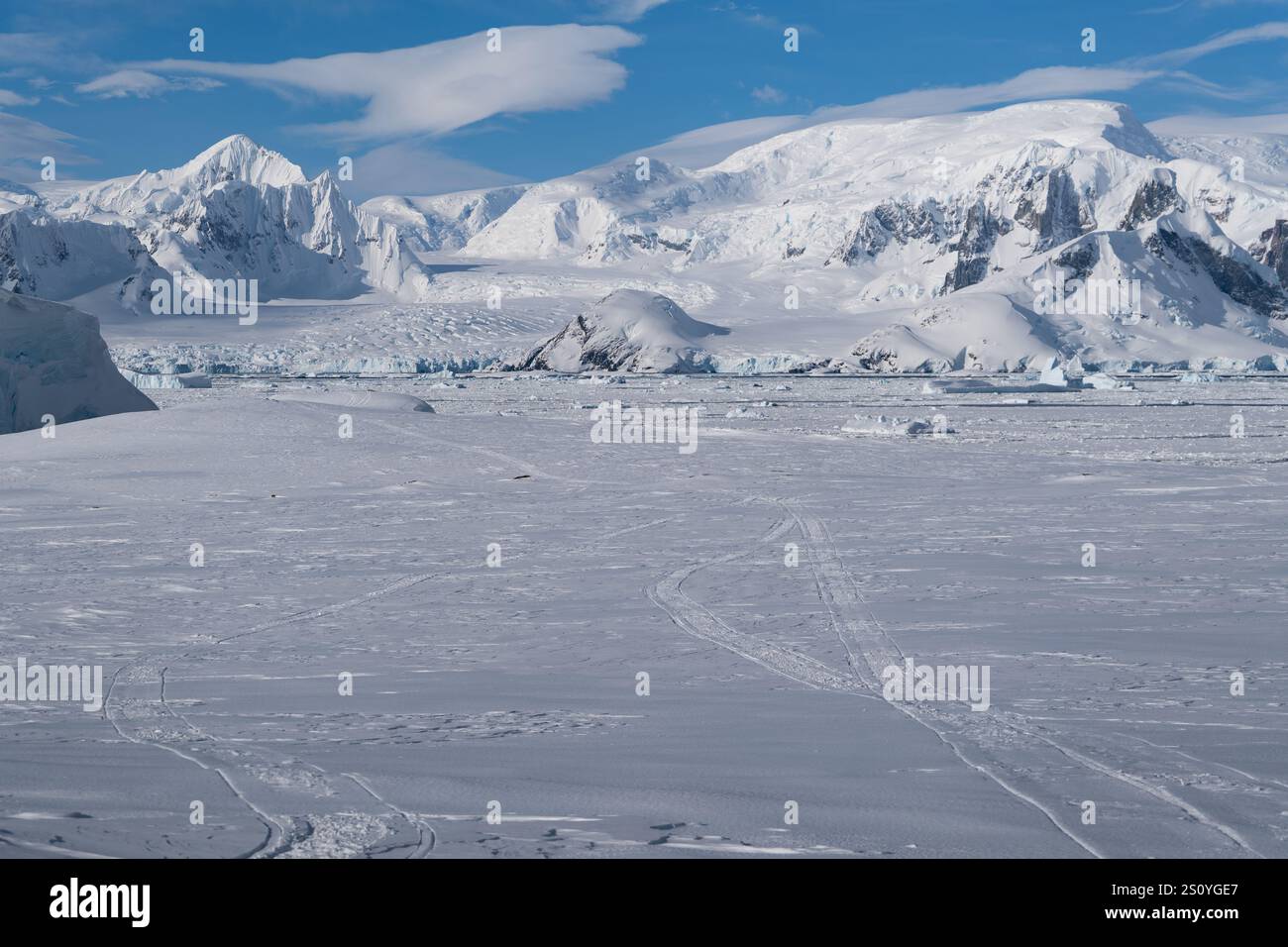Antarctica view. Seascape and landscape of Antarctica. Glaciers Stock ...