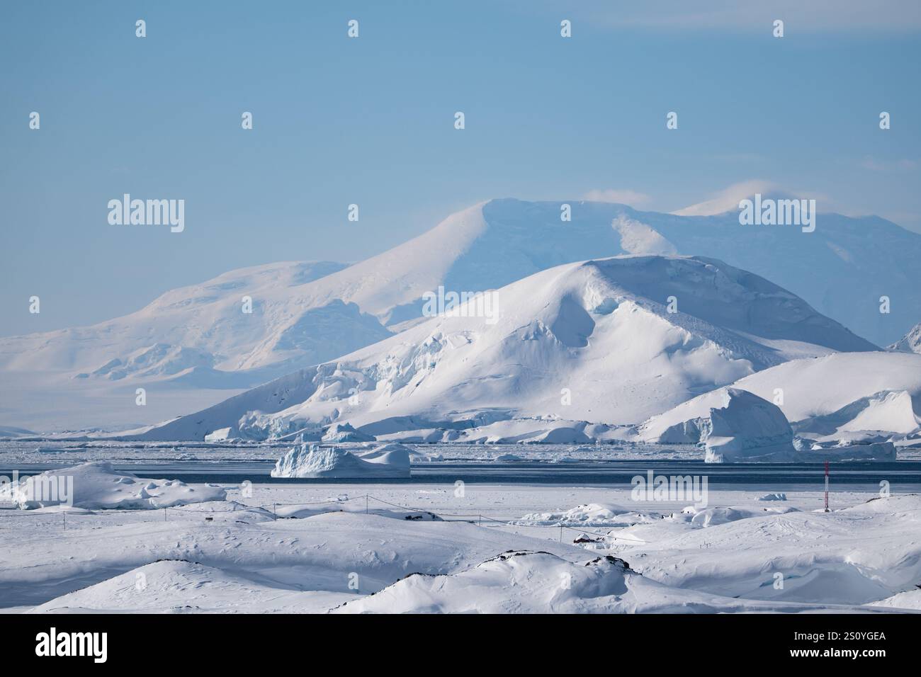 Antarctica view. Seascape and landscape of Antarctica. Glaciers Stock ...