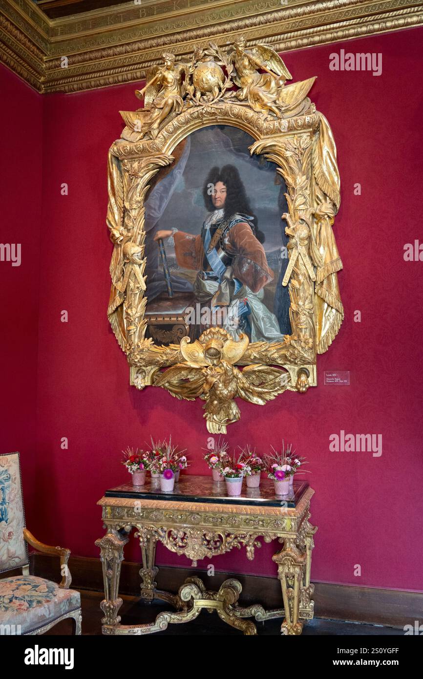 a painted portrait of Louis XIV at the world-famous 'Ladies chateau ...