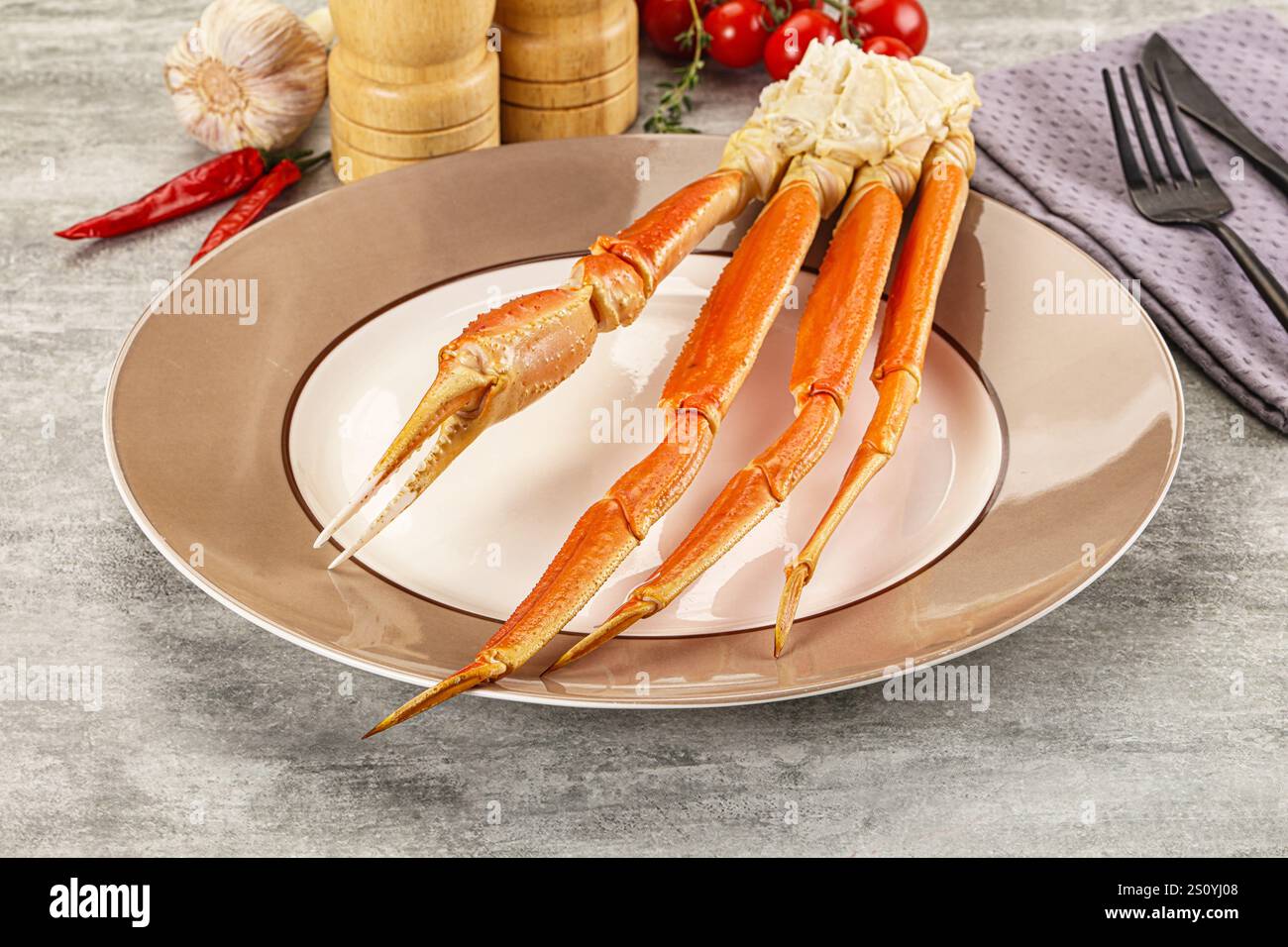 Delicous luxury boiled crab claw legs Stock Photo - Alamy