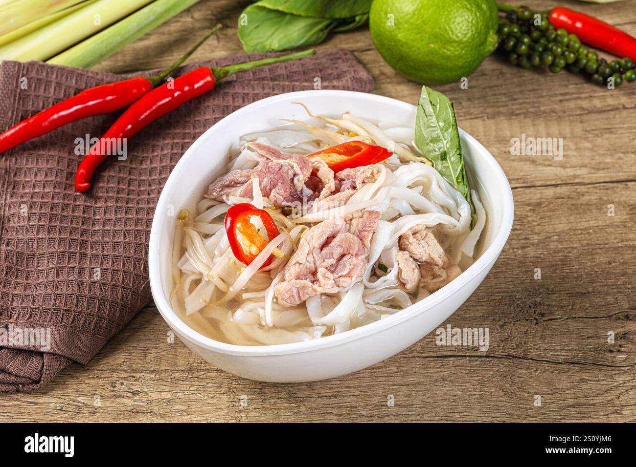 Vietnamese Pho Bo soup with beef meat Stock Photo - Alamy