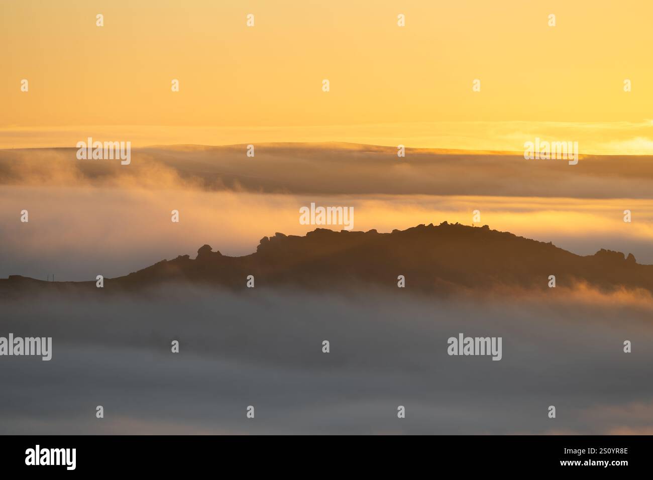 Sunrise temperature inversion roaches hi-res stock photography and ...