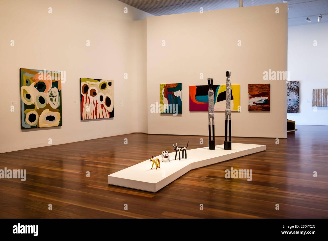 Yiribana Gallery, Aboriginal and Torres Strait Islander art collection ...