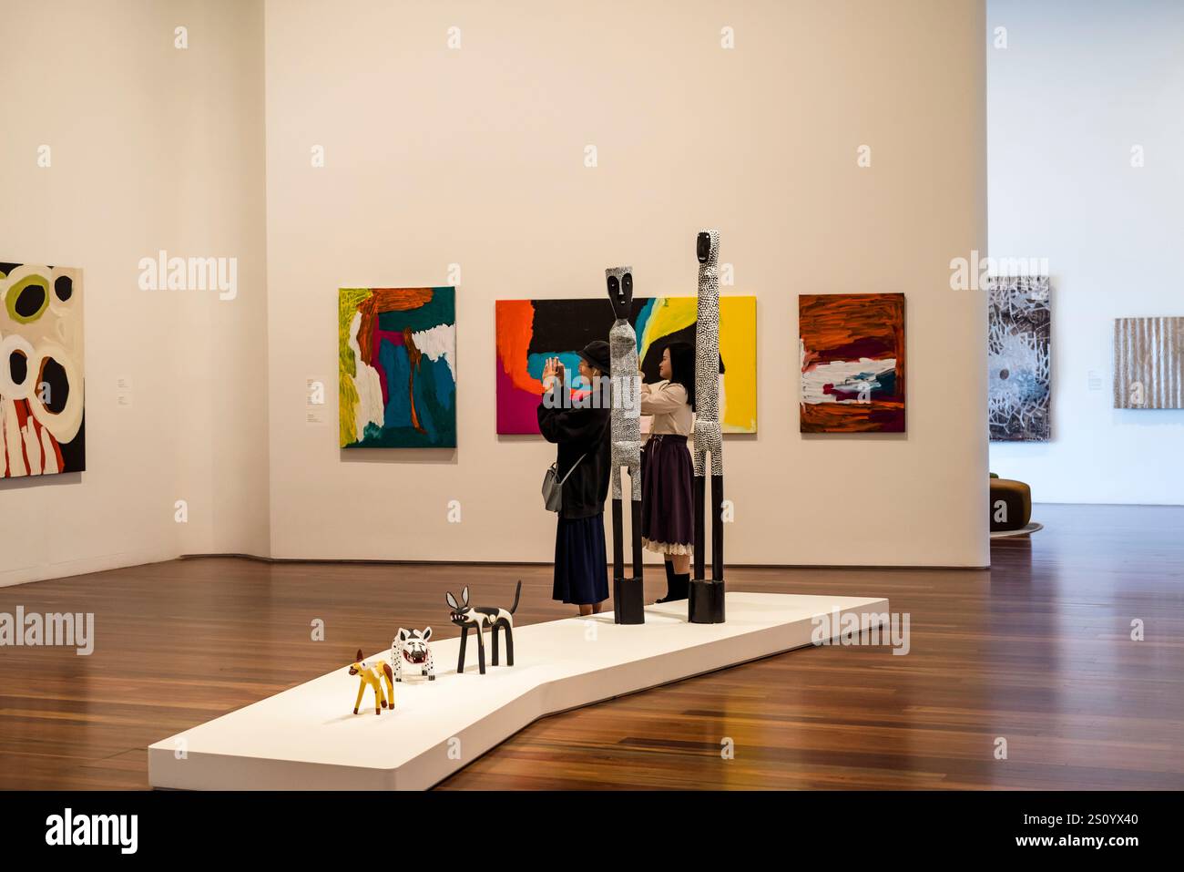 Yiribana Gallery, Aboriginal and Torres Strait Islander art collection ...