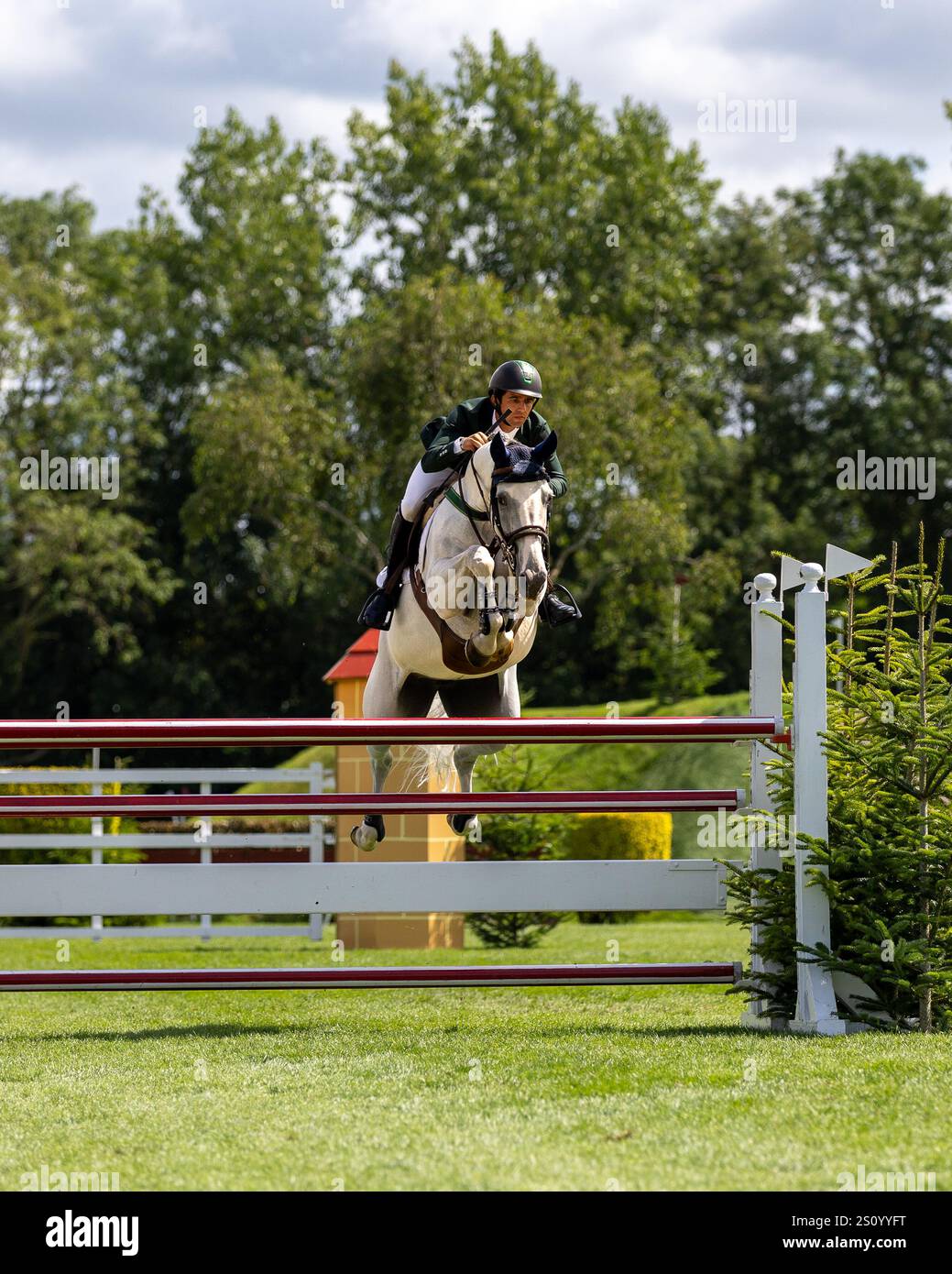 Agria International Horse Show, equestrian show jumping plus hounds ...