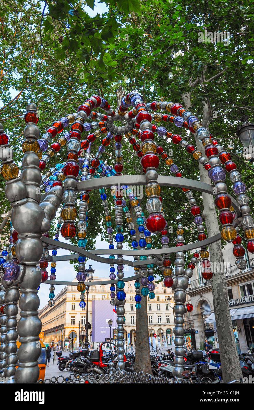 Paris: The fascinating entrance to the Palais Royal - Musée du Louvre ...