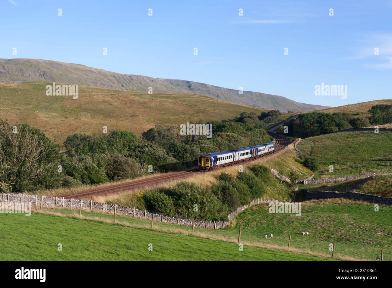 Northern rail class 158 sprinter train on the scenic Settle to Carlisle ...