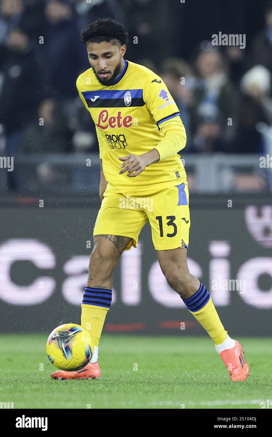 Atalanta's Brazilian midfielder Ederson controls the ball during the ...