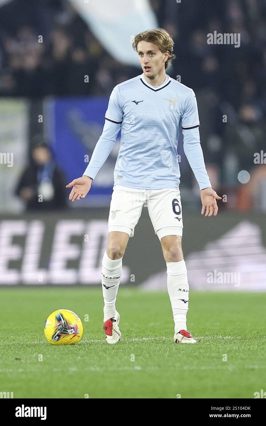 Rome, Italy. 28th Dec, 2024. Lazio's Italian midfielder Nicolo Rovella controls the ball during ...