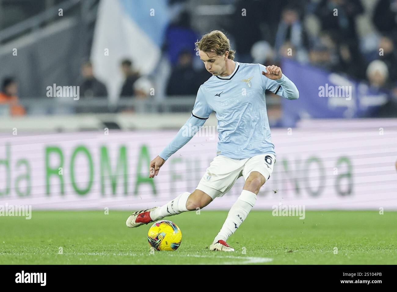 Rome, Italy. 28th Dec, 2024. Lazio's Italian midfielder Nicolo Rovella controls the ball during ...