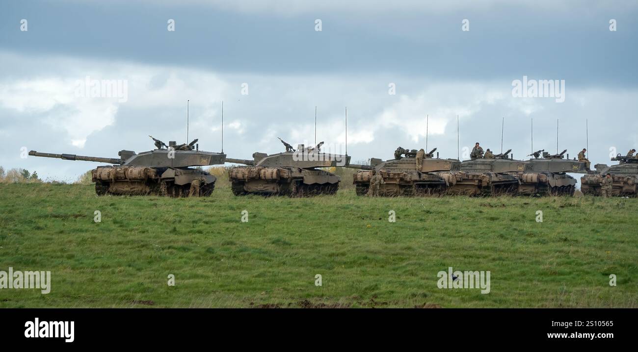 British army FV4034 Challenger 2 ii main battle tanks in action on a ...