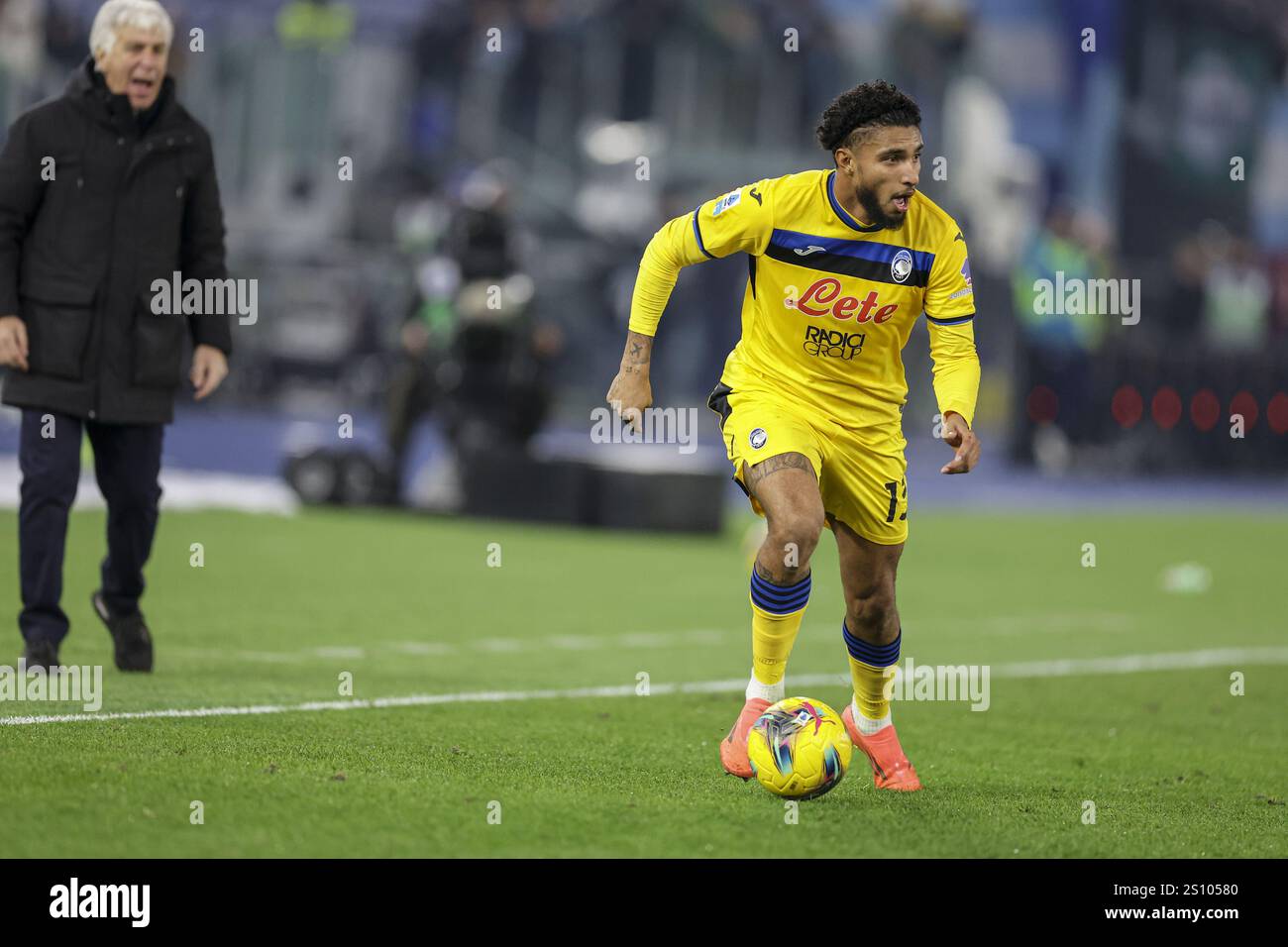 Atalanta's Brazilian midfielder Ederson controls the ball during the ...