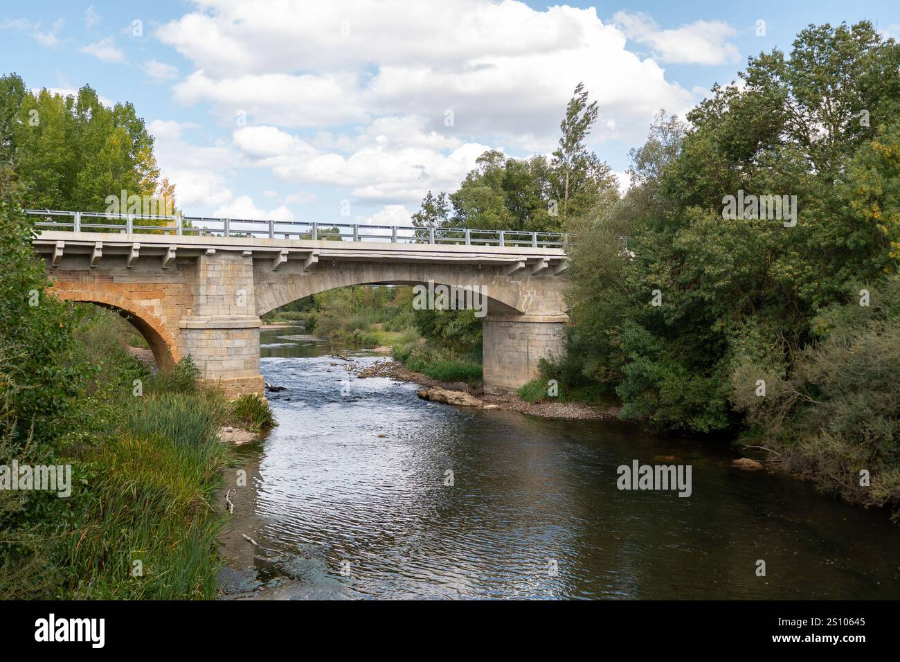 Bridge over the Porma River in the town of Puente Villarente de Villaturiel on the Camino de ...
