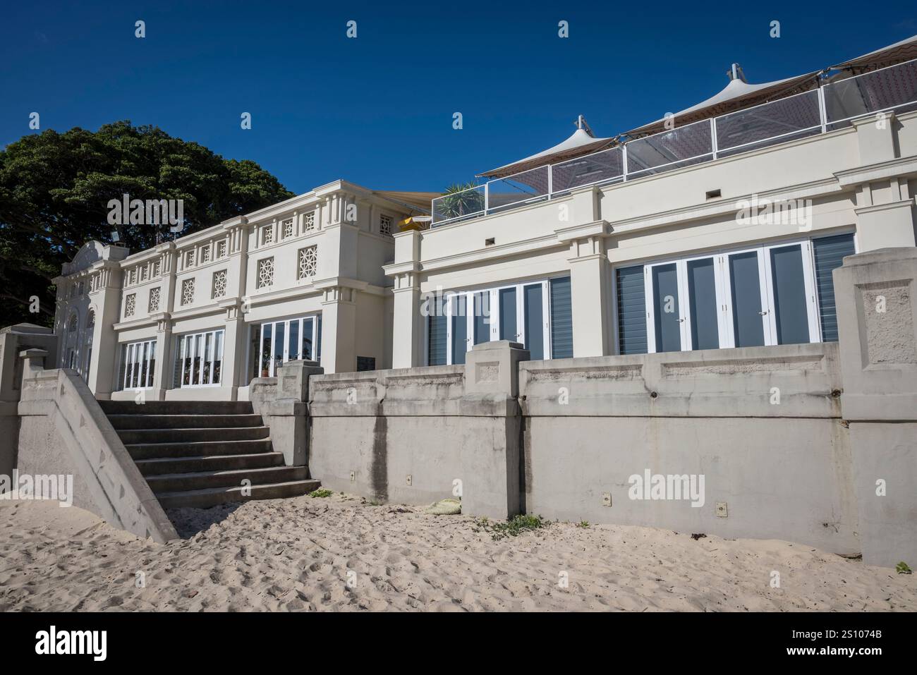Bathers' Pavilion, Balmoral Beach, Sydney, NSW, Australia Stock Photo ...