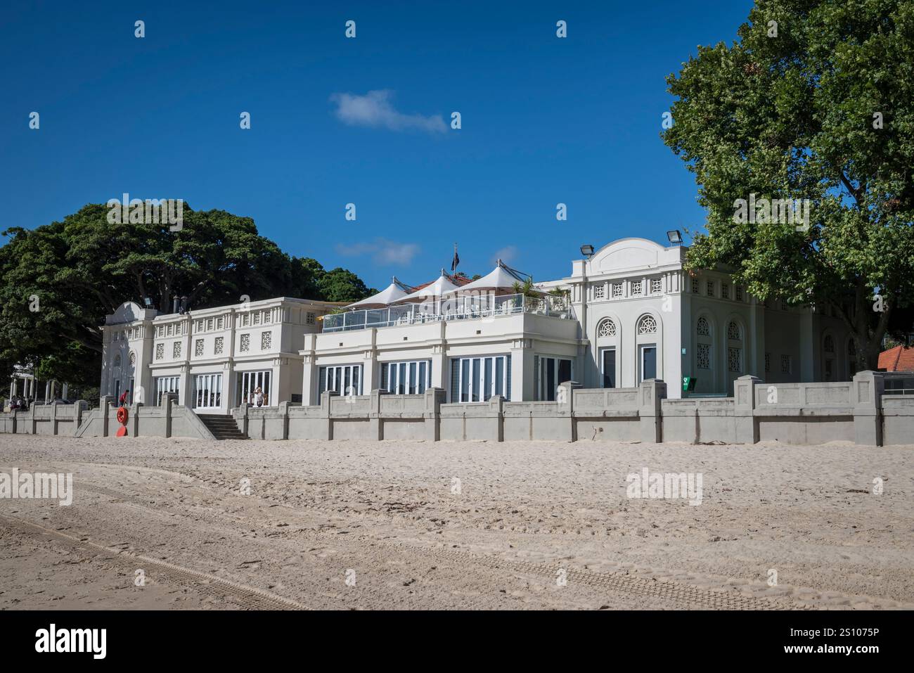 Bathers' Pavilion, Balmoral Beach, Sydney, NSW, Australia Stock Photo ...