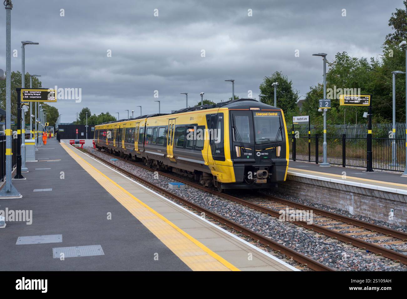 Merseyrail class 777 battery electric multiple unit 777150 at Headbolt ...