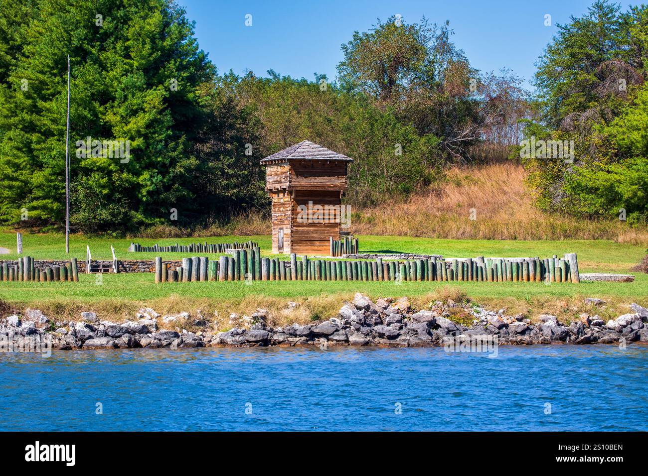 Tellico Blockhouse, Tellico Lake, Tennessee. A reconstructed American ...
