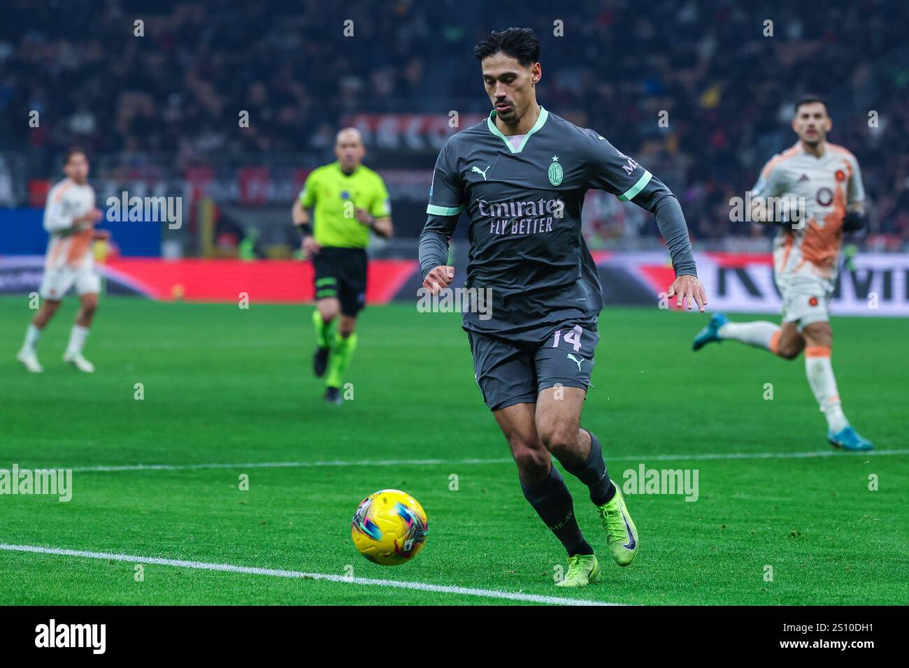Tijjani Reijnders of AC Milan seen in action during Serie A 2024/25 ...