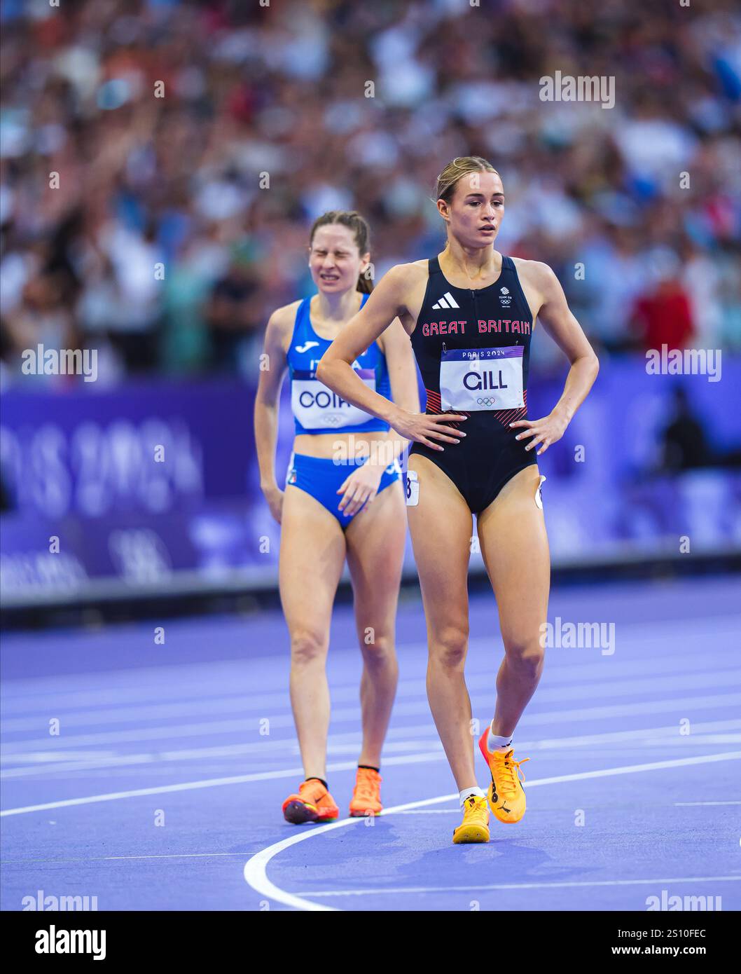 Phoebe Gill participating in the 800 meters at the Paris 2024 Olympic ...