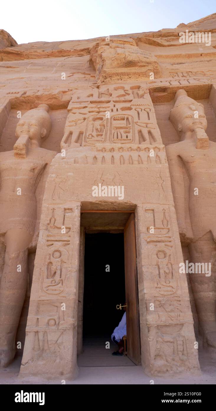 The gate of The Nefertari Temple, Abu Simbel, Egypt Stock Photo - Alamy