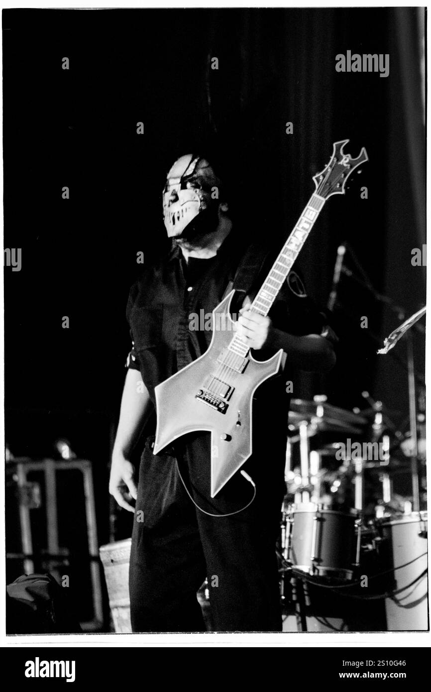 MICK THOMSON, SLIPKNOT, READING FESTIVAL, 2000: An early picture of ...