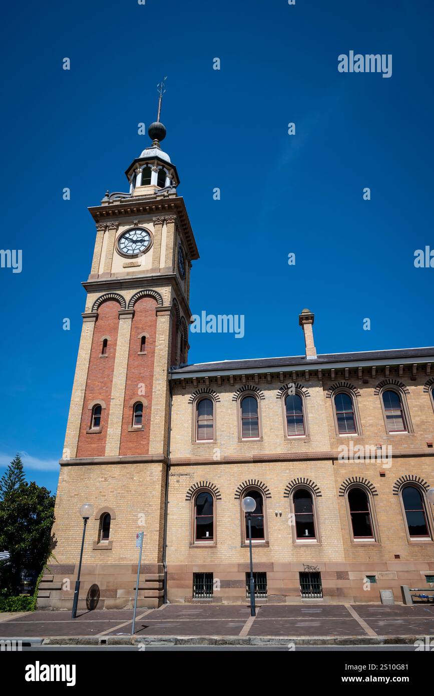 Customs House, also known as the Customs House Hotel, is a heritage ...