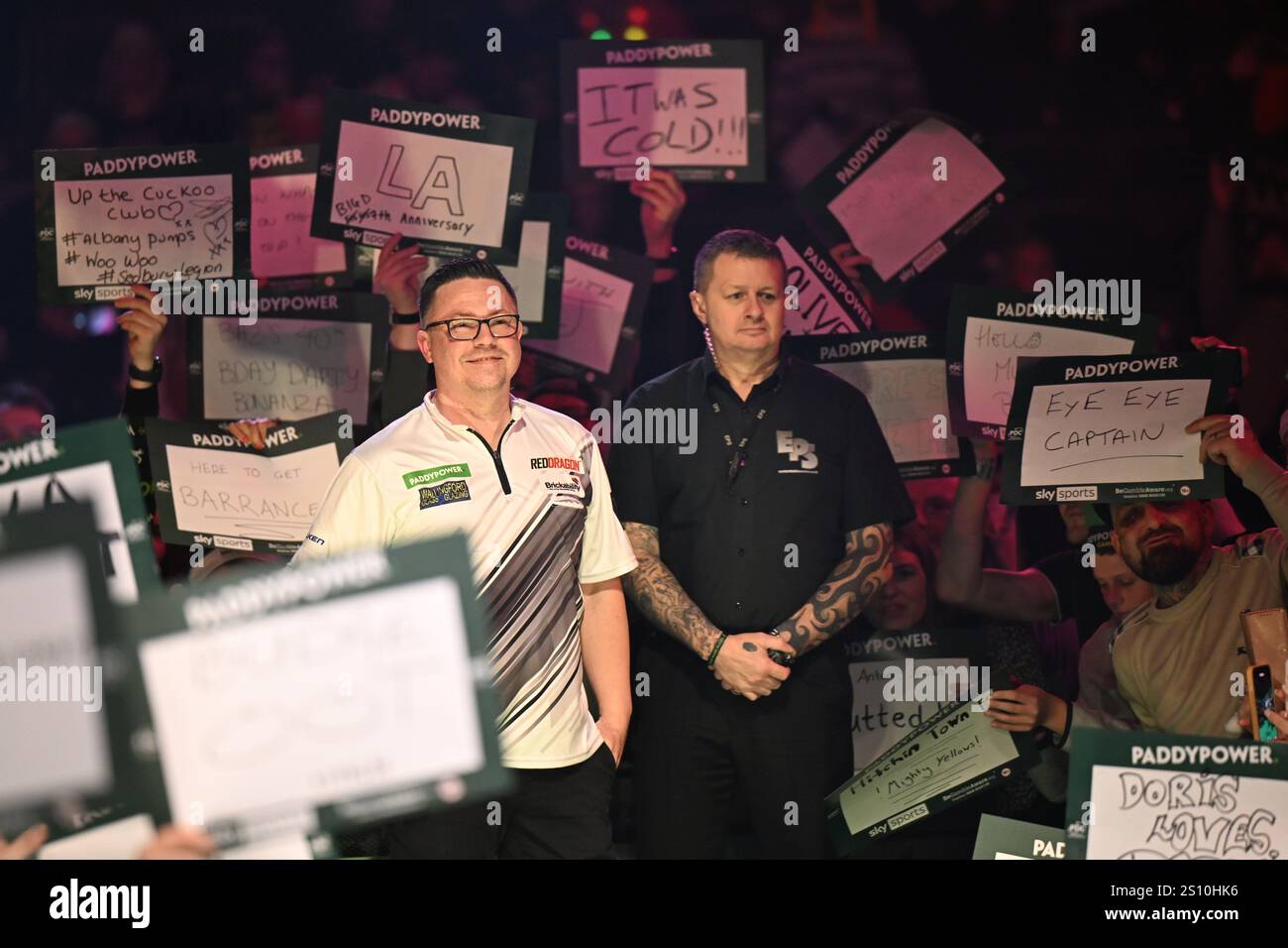 Alexandra Palace, London, UK. 30th Dec, 2024. 2024/25 PDC Paddy Power ...