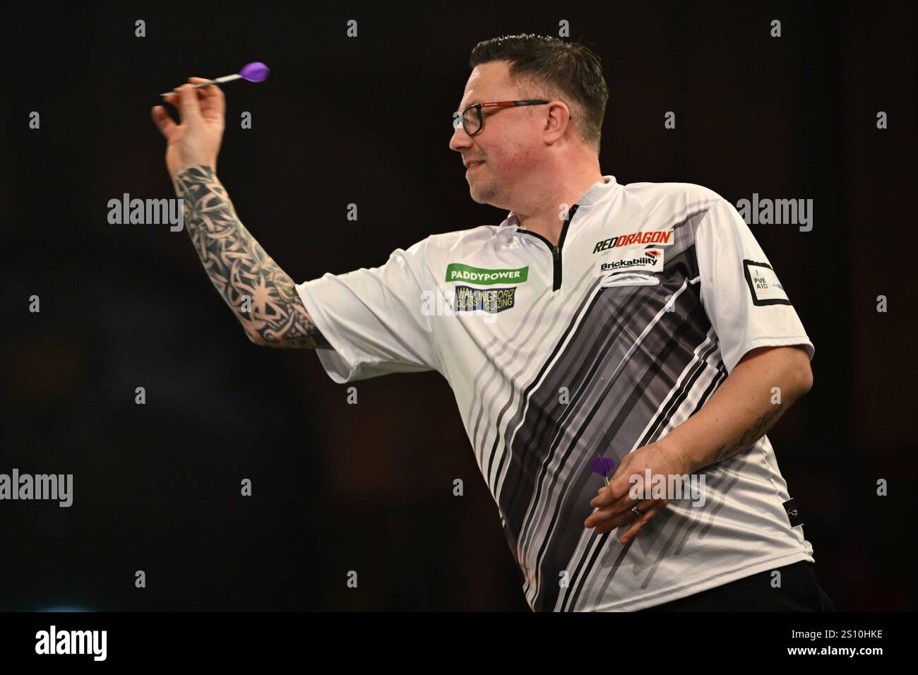 Alexandra Palace, London, UK. 30th Dec, 2024. 2024/25 PDC Paddy Power ...