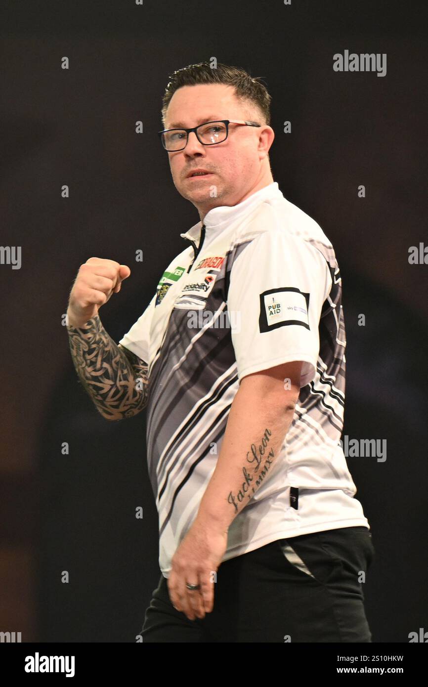 Alexandra Palace, London, UK. 30th Dec, 2024. 2024/25 PDC Paddy Power ...