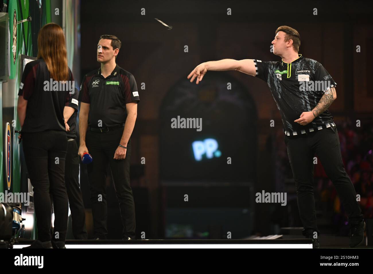 Alexandra Palace, London, UK. 30th Dec, 2024. 2024/25 PDC Paddy Power ...