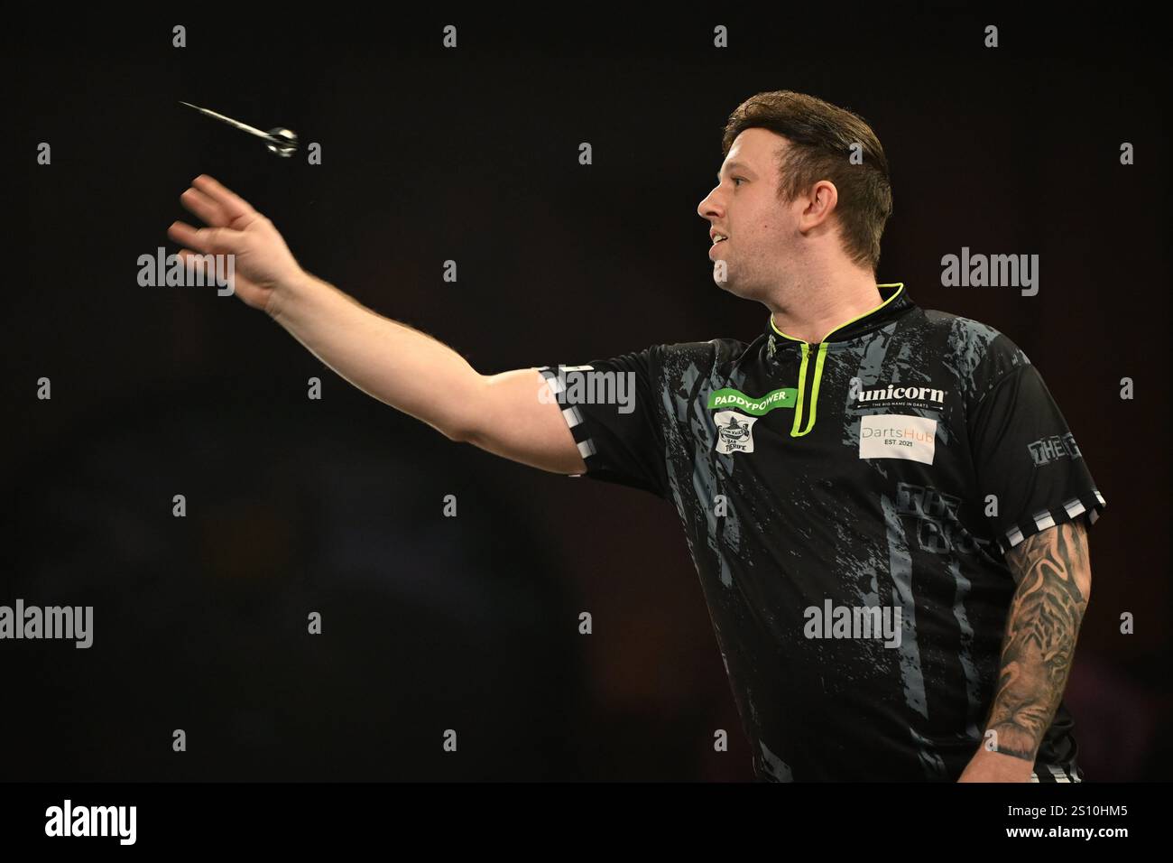 Alexandra Palace, London, UK. 30th Dec, 2024. 2024/25 PDC Paddy Power ...