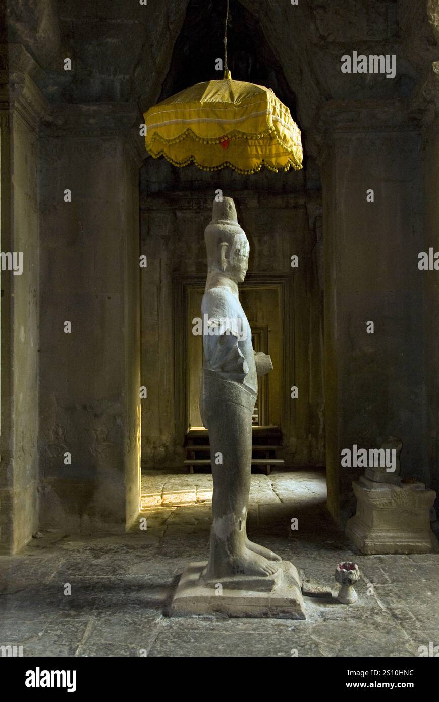 A statue known as Ta Reach was originally an eight-armed statue of ...